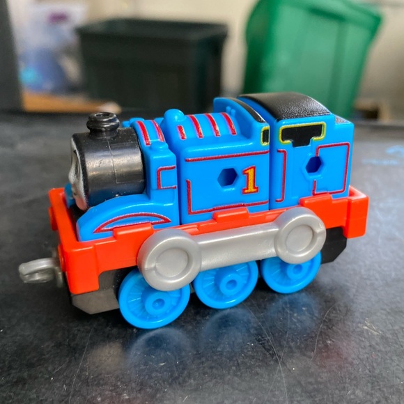 Toys | Thomas Train Engine For Track Sodor Steamworks Station 216 ...